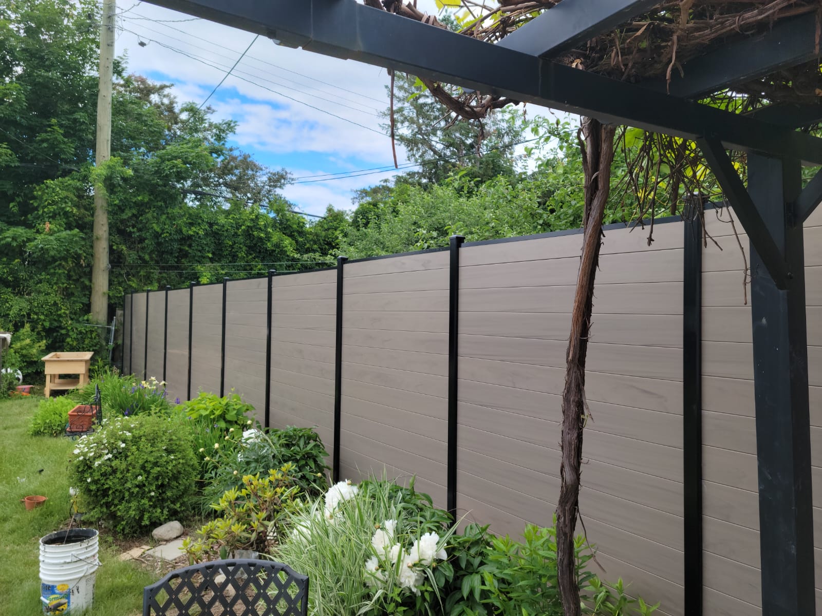 Fences - Amco Fencing And Decks Inc.